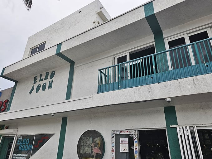 Beach views and booze cruise vibes &ndash; The Elbo Room is where memories are made (and sometimes forgotten). A true Fort Lauderdale icon!