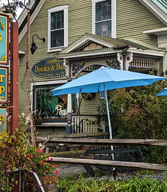 bookstore cafe vermont FTR
