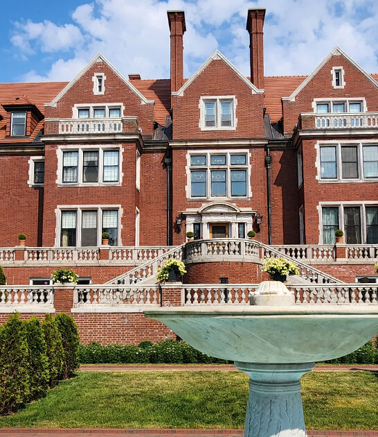 breathtaking minnesota mansion FTR
