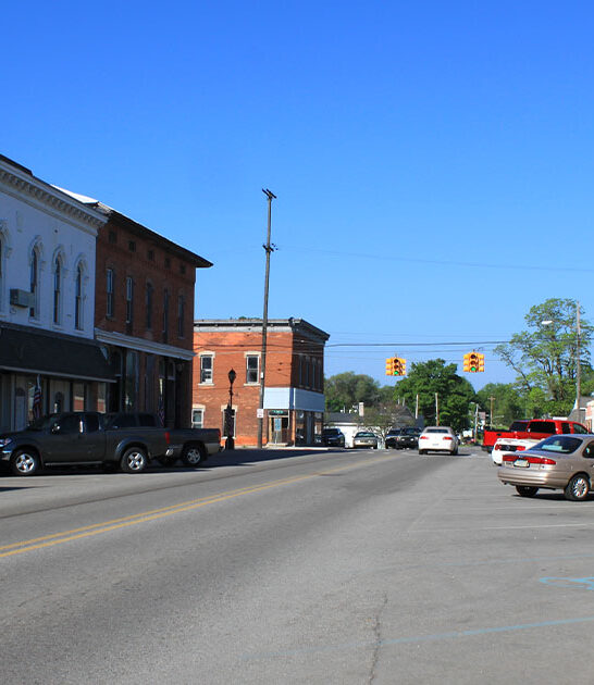 charming towns michigan ftr