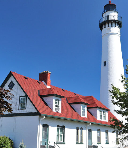 coastal lighthouses wisconsin ftr