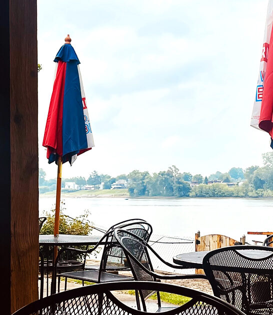 cozy waterfront restaurant ohio ftr