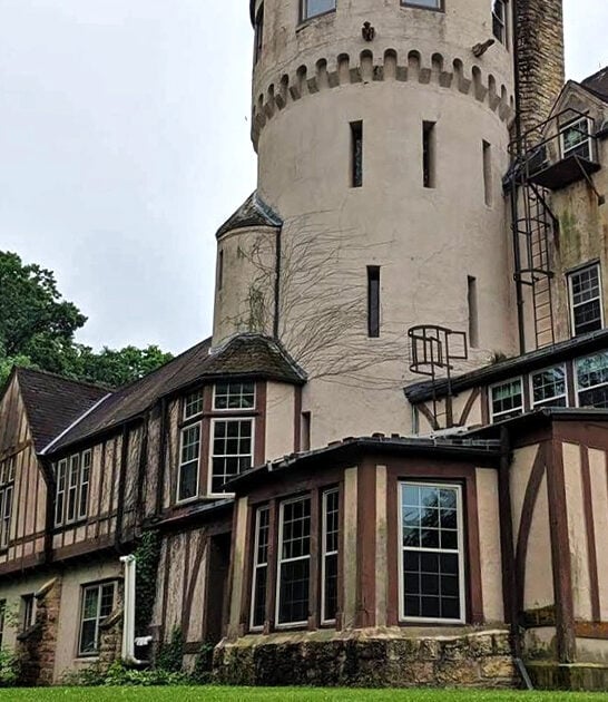 enchanting castle illinois ftr