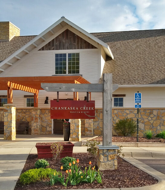 enchanting winery minnesota FTR