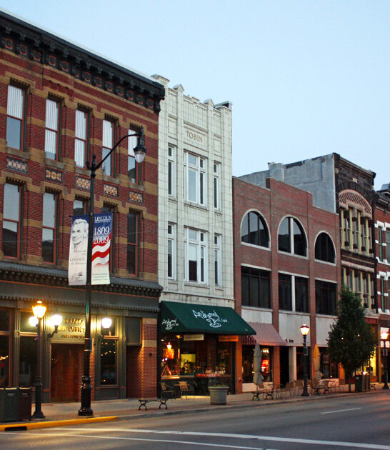 european style architecture illinois ftr