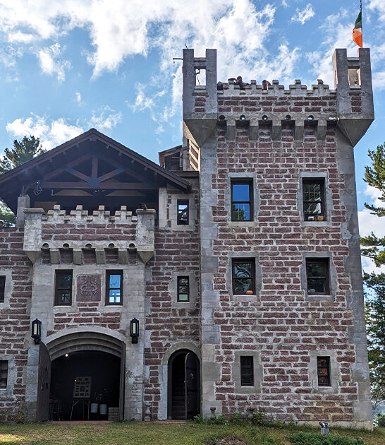 fairytale castle wisconsin ftr