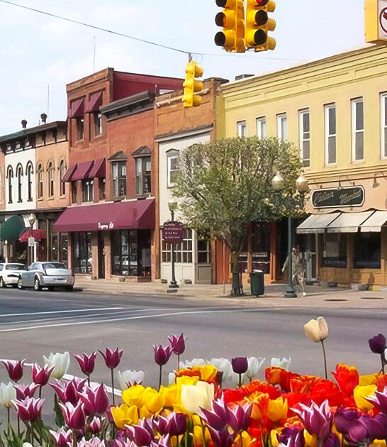 gorgeous michigan small town ftr