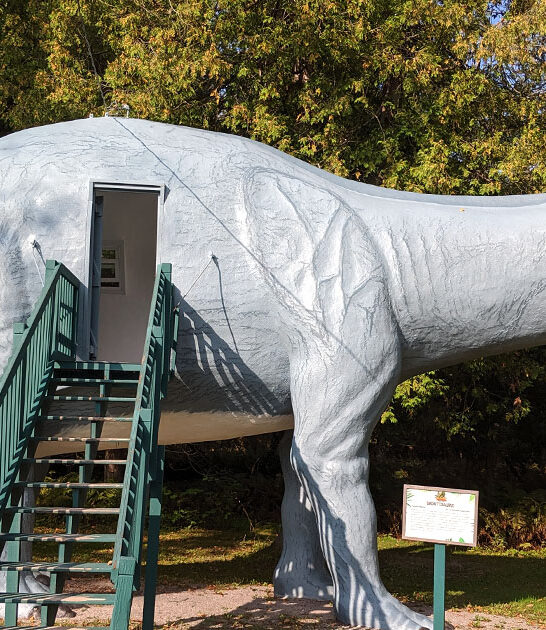 michigan park dinosaur sculptures ftr