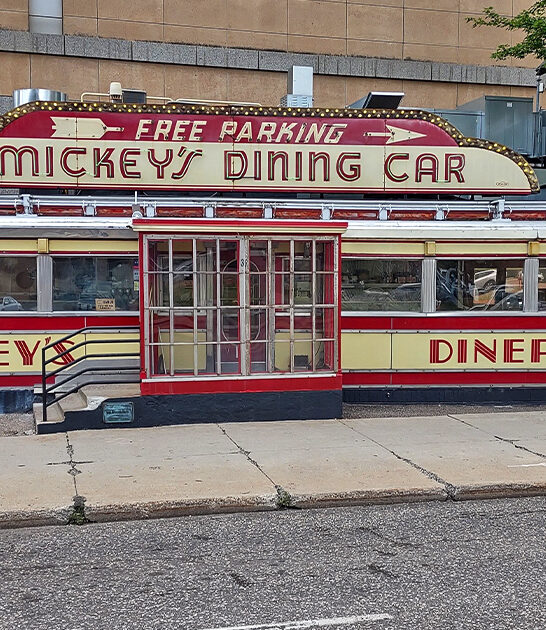 minnesota quirky road trip FTR