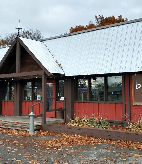 mouthwatering chicken wings vermont FTR