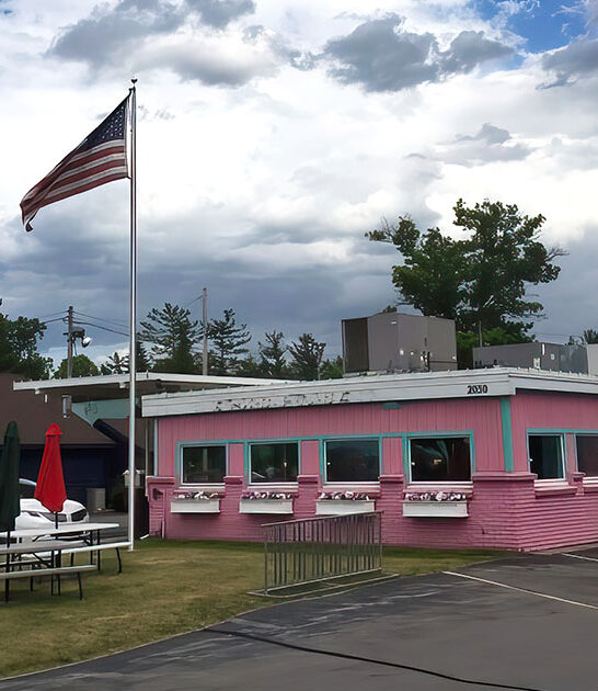 nostalgic milkshake spots michigan ftr