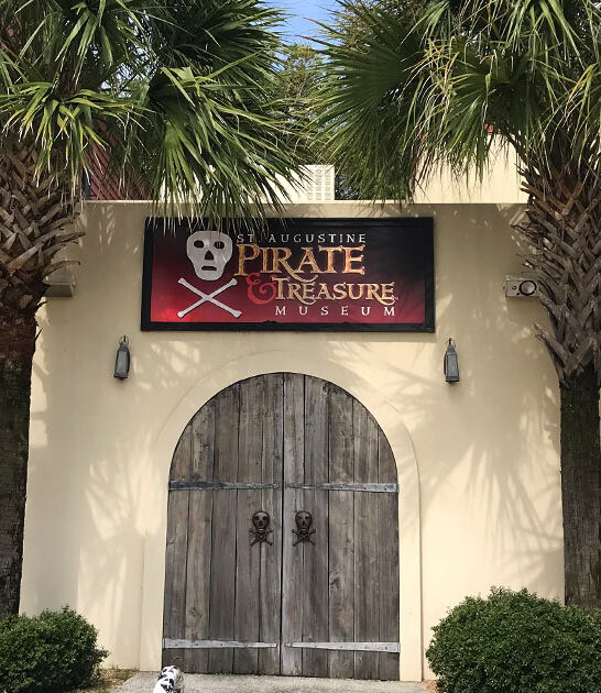 pirate themed attractions florida ftr