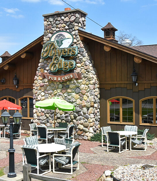 relaxing pub wisconsin ftr