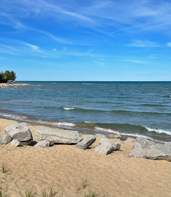 scenic hidden beaches michigan ftr
