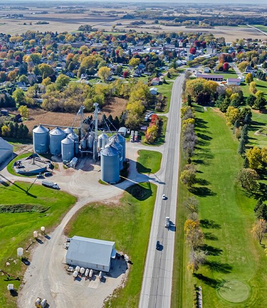 stunning amish town minnesota ftr