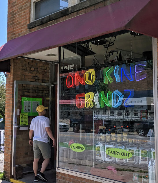 tiny wisconsin restaurant chicken ftr