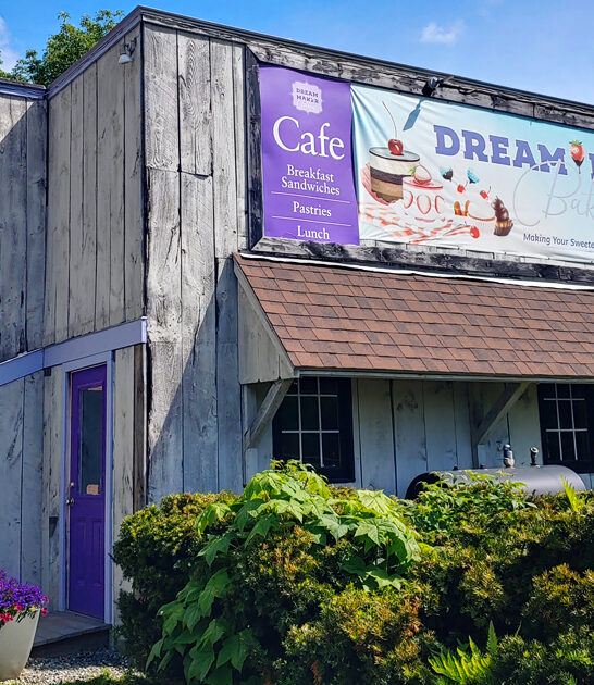 unassuming cupcakes vermont FTR