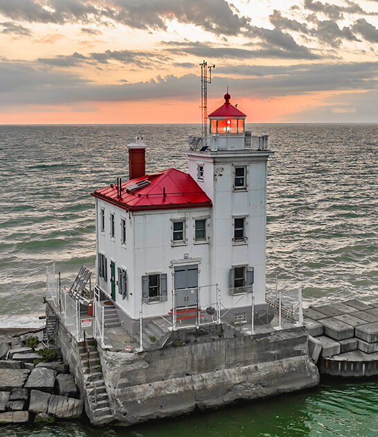 unforgettable lighthouses ohio ftr