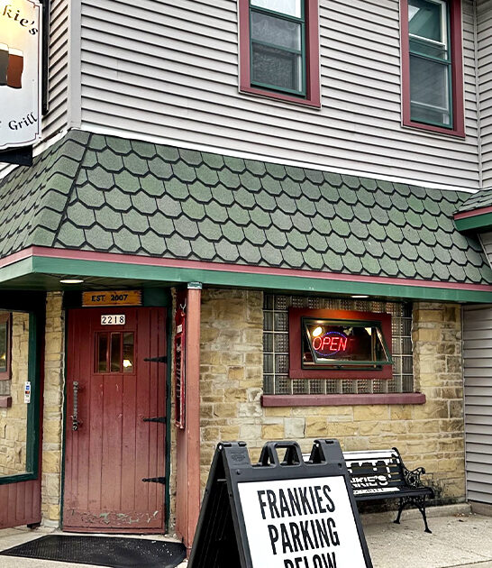 wisconsin chicken wings pretzels ftr