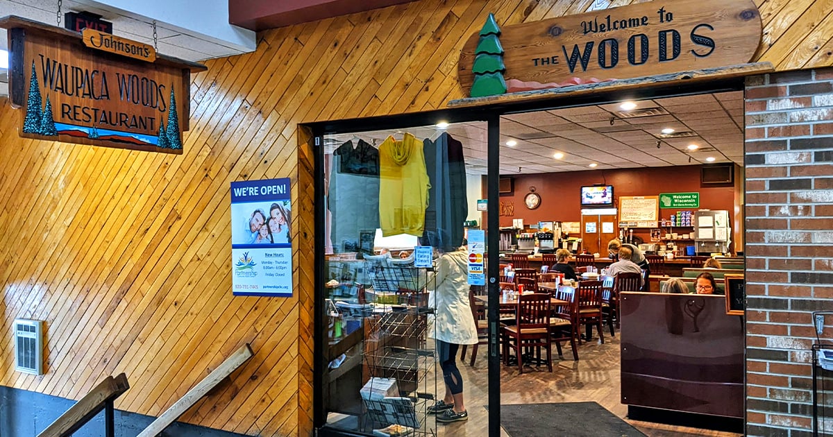 This Unassuming Restaurant In Wisconsin Has Pancakes That Are So ...