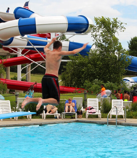 year round waterpark illinois ftr