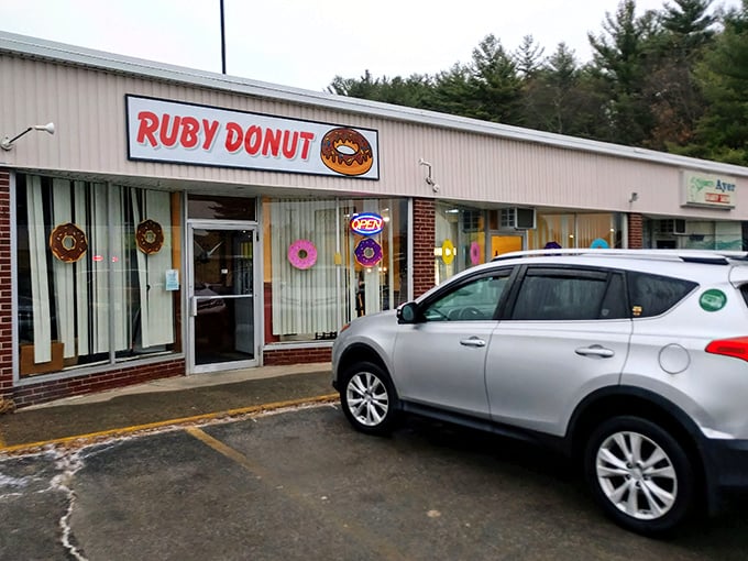 Welcome to donut paradise! Ruby Donut's cheerful exterior promises a world of sweet delights inside, with colorful decorations that'll make your inner child squeal with joy.