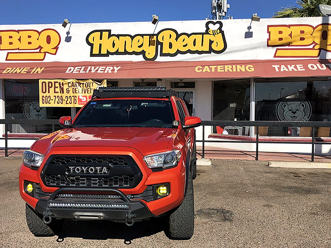 Welcome to BBQ paradise! Honey Bear's exterior promises smoky delights that'll make your taste buds do the happy dance.