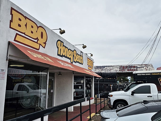 Welcome to BBQ paradise! Honey Bear's exterior promises smoky delights that'll make your taste buds do the happy dance.