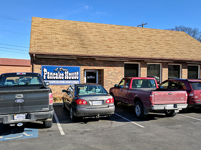 A blue beacon of breakfast bliss! L'Dees Pancake House promises daily specials that'll make your taste buds do a happy dance.