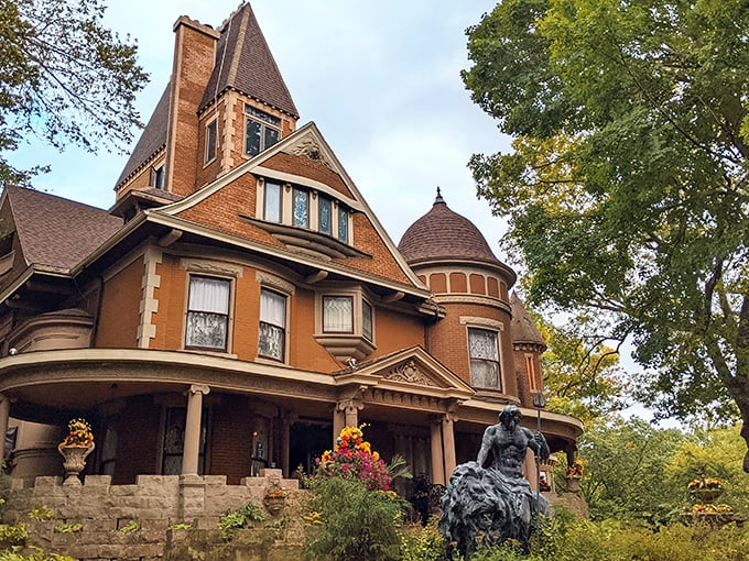 Turrets and charm, oh my! Havencrest Castle stands proud, a Victorian fantasy come to life in the heart of Illinois.