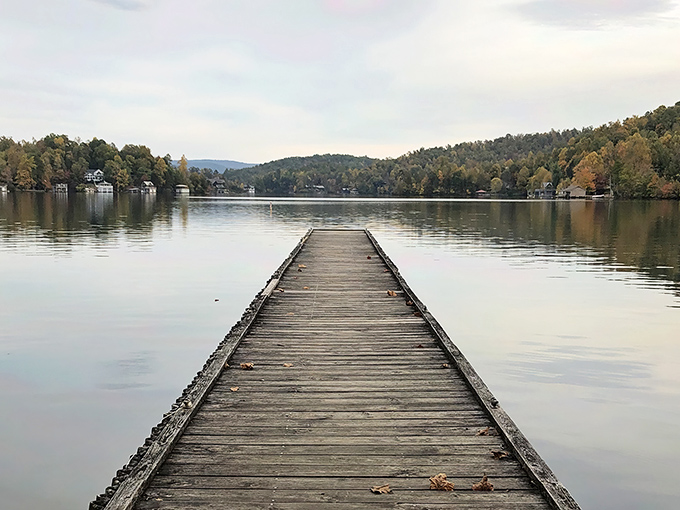 "Welcome to paradise!" This wooden pier stretches into Lake Burton like an invitation to tranquility, promising adventures and lazy afternoons in equal measure.