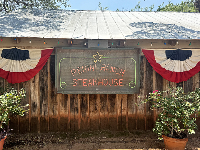 Welcome to beef paradise! Perini Ranch Steakhouse's rustic charm and patriotic flair promise a true Texas dining adventure.