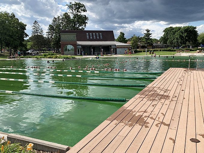 Welcome to aquatic nirvana! Webber Pool's crystal-clear waters and lush surroundings make you feel like you've stumbled into a secret oasis right in Minneapolis.