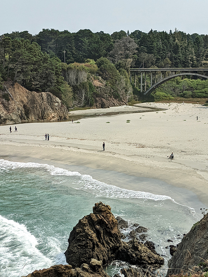 "Welcome to paradise!" This pristine beach is Mother Nature's way of saying, "Hey California, I've still got a few tricks up my sleeve!"