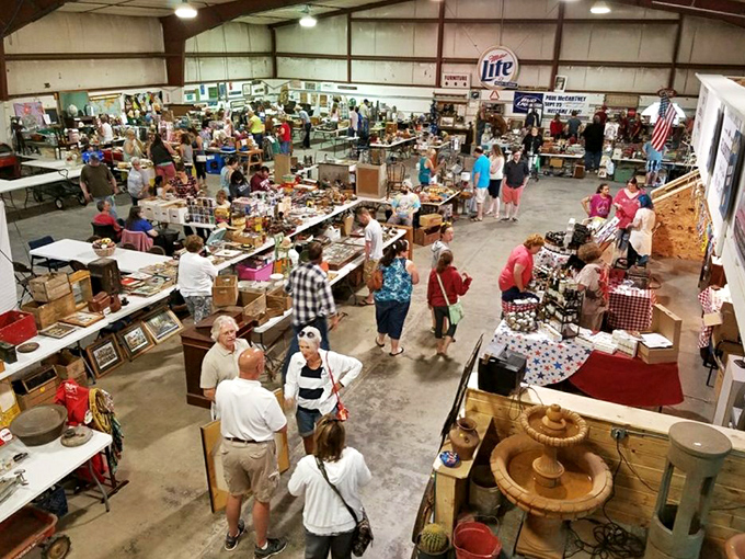 Step right up to the bargain bonanza! JBros-n-Me Gallery 94 is where treasure hunters come to play and wallets come to pray.