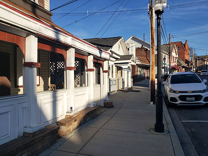 Welcome to comfort food paradise! Thurmont Kountry Kitchen's charming exterior promises a feast for the senses and the soul.