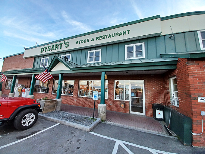 Welcome to Dysart's, where comfort food meets road trip paradise! This green-trimmed beacon of deliciousness has been fueling hungry travelers and locals alike since 1967.