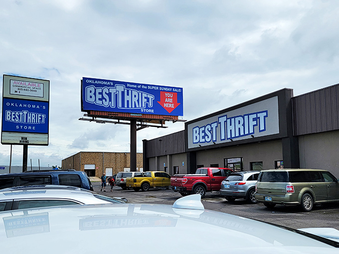 Welcome to the Mecca of Thrift! Best Thrift's exterior promises a treasure trove within, like a bargain hunter's Narnia hiding behind those unassuming walls.