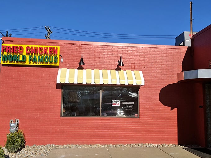 A red-brick beacon of flavor! Gus's exterior promises a no-frills experience that's all about the chicken. It's like the Fort Knox of fried poultry &ndash; plain outside, but pure gold within.