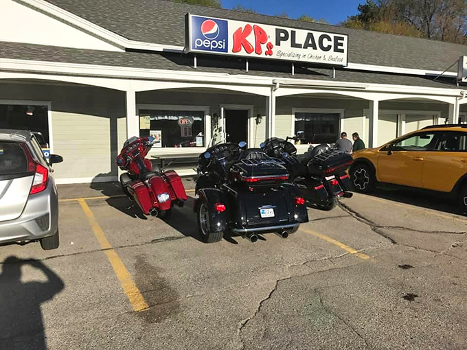 Welcome to KP's Place: Where fried chicken dreams come true and seafood fantasies set sail. This cozy spot in Auburn, Maine is a treasure trove of comfort food delights.