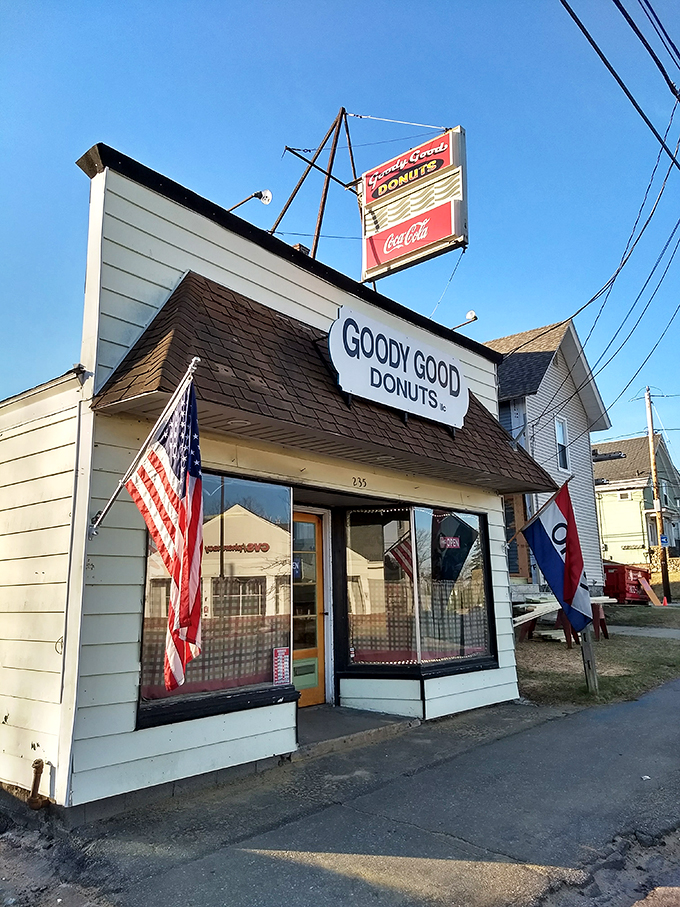A slice of Americana with a side of sugar! Goody Good Donuts stands proud, its vintage sign a beacon for sweet-toothed pilgrims.