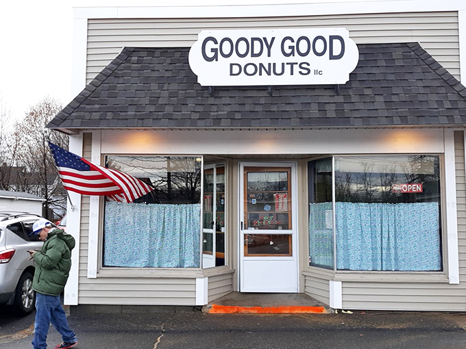 A slice of Americana with a side of sugar! Goody Good Donuts stands proud, its vintage sign a beacon for sweet-toothed pilgrims.