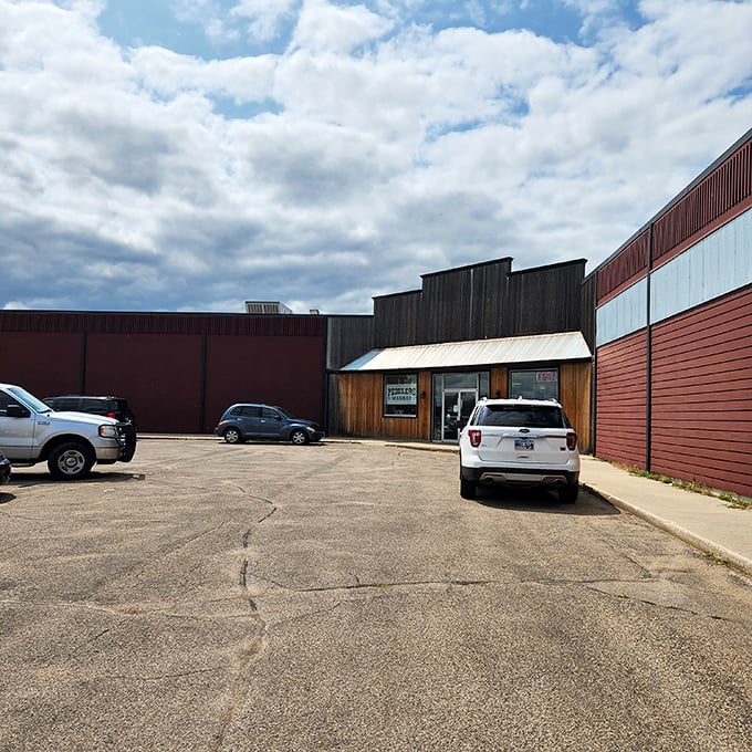 Welcome to Peddlers Market, where rustic charm meets treasure-hunting paradise! This unassuming exterior hides a world of wonders waiting to be discovered inside. 