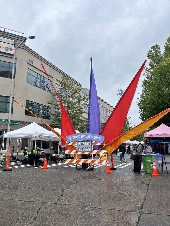 1. the massive flea market in washington that&rsquo;s too good to pass up