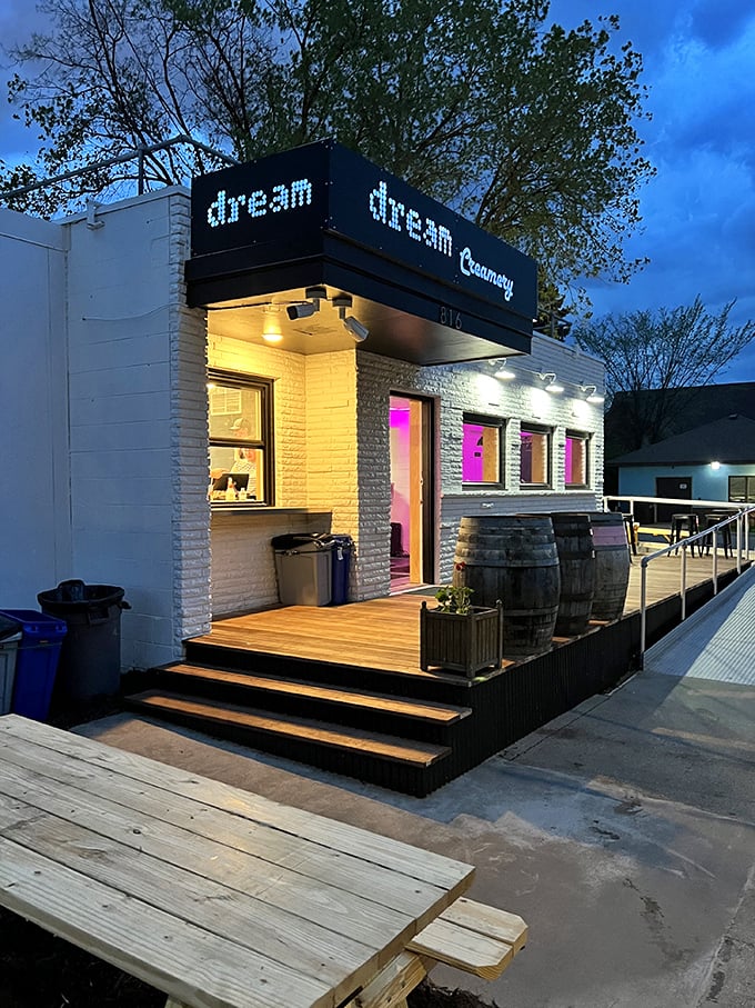 "Dream" come true! This charming ice cream shop glows like a beacon of deliciousness in the Minneapolis twilight. Scoop dreams are made of this!