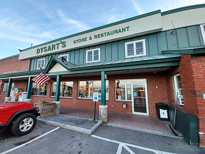 Welcome to Dysart's, where "food & fuel" isn't just a slogan&mdash;it's a way of life. This brick behemoth has been feeding hungry travelers and locals alike since 1967.