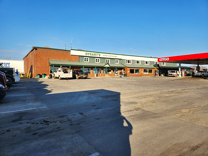 Welcome to Dysart's, where "food & fuel" isn't just a slogan&mdash;it's a way of life. This brick behemoth has been feeding hungry travelers and locals alike since 1967.