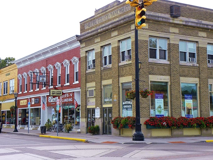 Step into a Norman Rockwell painting come to life! Vermilion's Main Street is a charming time capsule of small-town Americana, complete with colorful storefronts and inviting sidewalks.