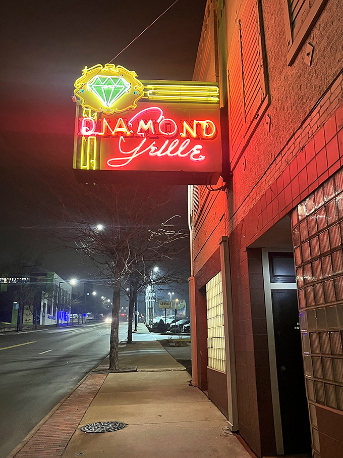 A diamond in the rough! This neon sign beckons hungry souls to a culinary oasis amid Akron's urban landscape. Time-travel never looked so delicious.