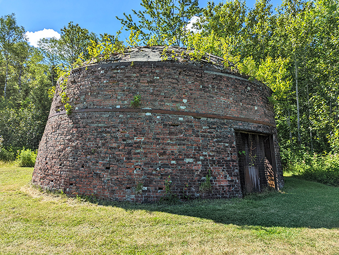 Who needs a time machine? This brick behemoth is your ticket to the 19th century. Industrial chic meets nature's reclamation in this charming relic of Maine's iron-working past.